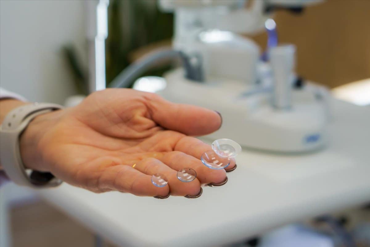 Finding Your Lens Fit: Scleral vs. Soft - What Works for You?